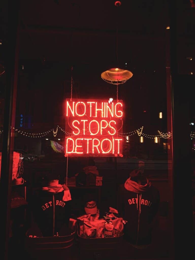 Detroit Sign - Informer Messages on hold